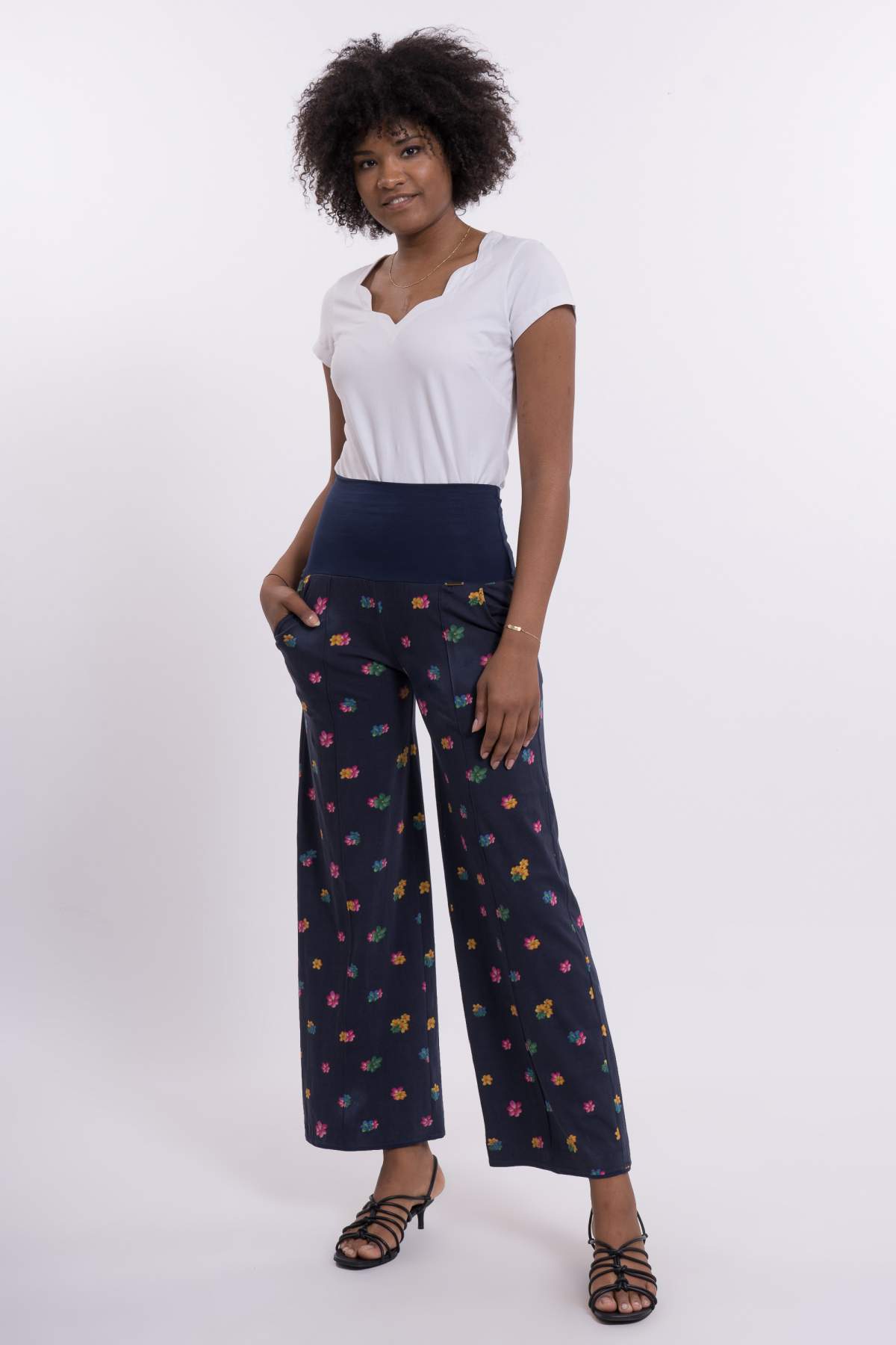 Stilvolle und Nachhaltige Hosen & Overalls für Damen bei Chapati Design ...